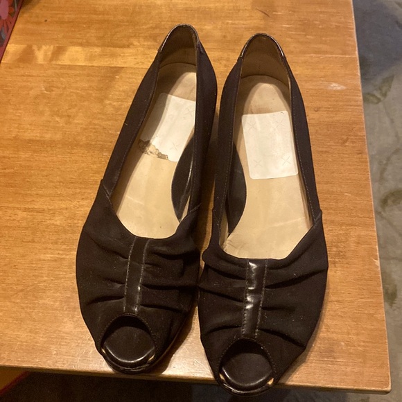 Taryn Rose | Shoes | Taryn Rose Shoes | Poshmark